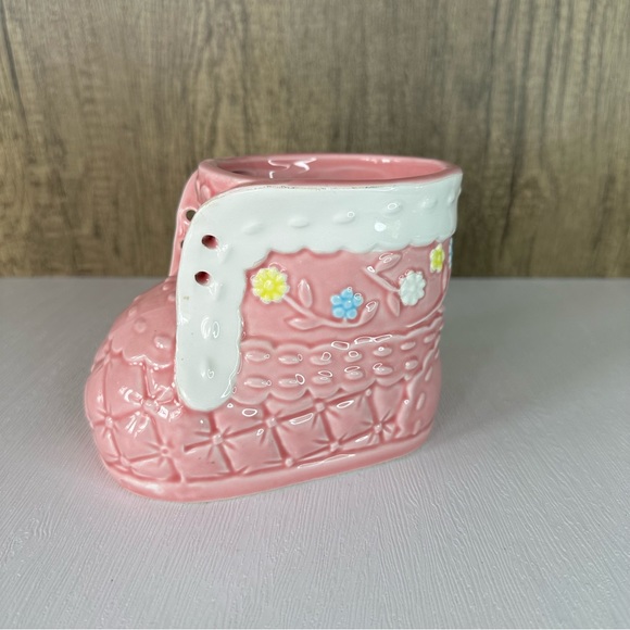 Vintage | Accents | Vintage Napco Ceramic Baby Girl Pink Bootie Planter ...